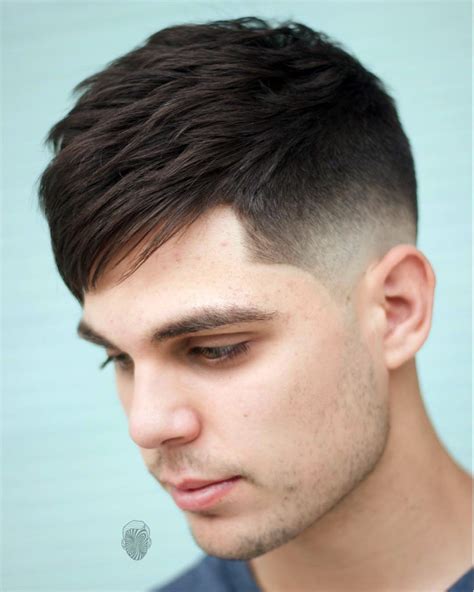 20 Selected Haircuts For Guys With Round Faces 20 Selected Haircuts For Guys With Round Faces