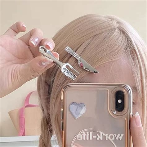 창의적인 고딕 에뮬레이션 나이프 헤어 클립 재미있는 아크릴 사이드 앞머리 머리핀 불규칙한 헤어 핀 헤어 액세서리 Y2k