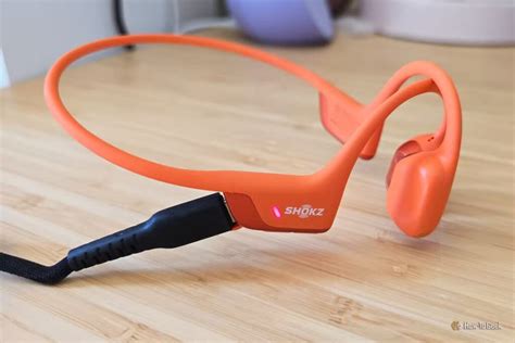 蓝牙耳机与有线耳机对比：哪款更适合日常使用？ Ahla Home