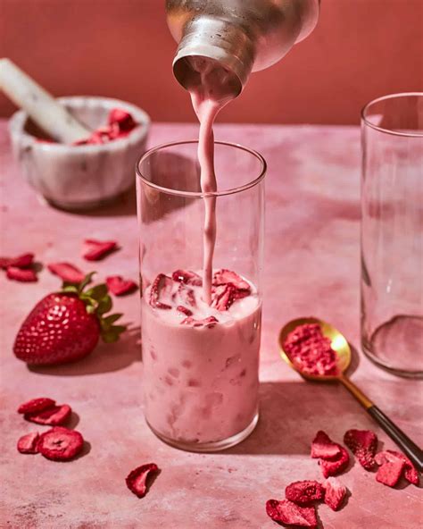 How To Make Strawberry Acai With Coconut Milk 136 Home