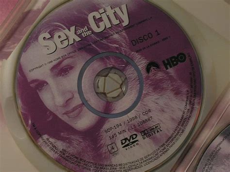 2 Filmes Sex And City 2 Dvds 1ª Temporada Completa Casa Do