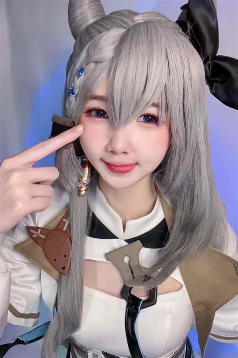 Erria Eri Erria Eri Haluapp Star Indonesia