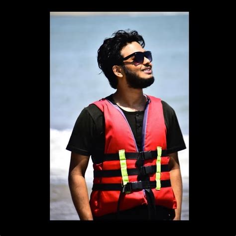 Ippili Sravant 😉 Ippili Sravant • Threads Say More