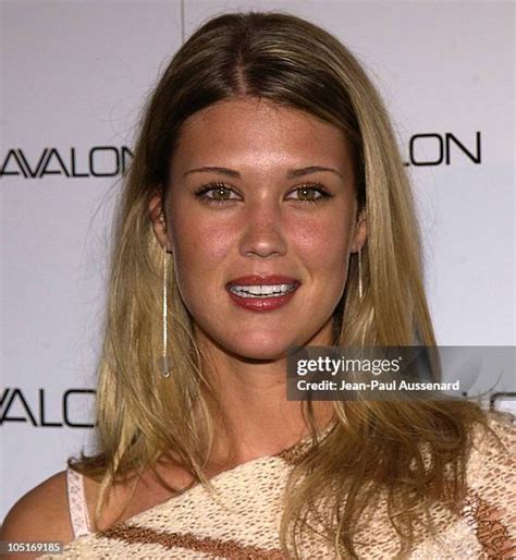 2857 Sarah Lancaster Photos And High Res Pictures Getty Images
