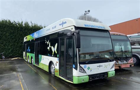 На заводі Van Hool розпродують рідкісні автобуси Читайте на Ukr Net