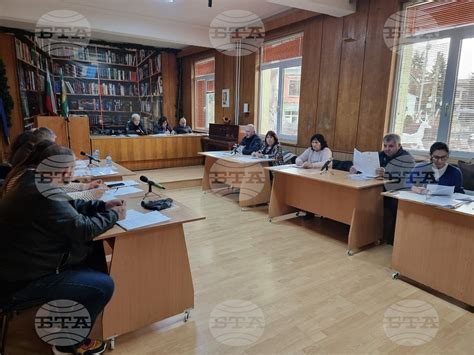 Общо 15 точки са предвидени в дневния ред на последно за тази година заседание на Общински съвет