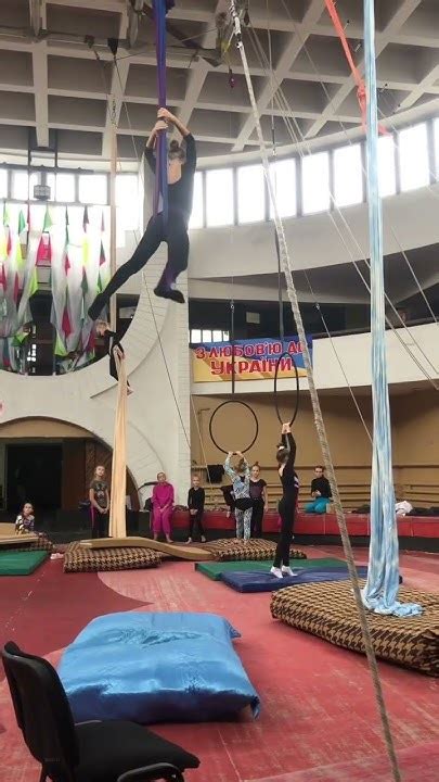 Воздушная гимнастика гамак цирк Youtube