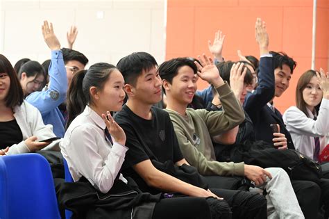 Шинэ Монгол Шинэ Монгол Технологийн Дээд Сургууль