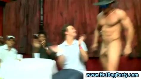 Gay Amateur Group Party Blowjob BabeFriendTV Com