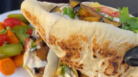 طريقة عمل ساندوتش فلافل مع الخبز Youtube