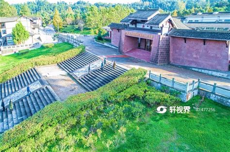 川陕革命根据地红军烈士陵园纪念馆 图片 轩视界