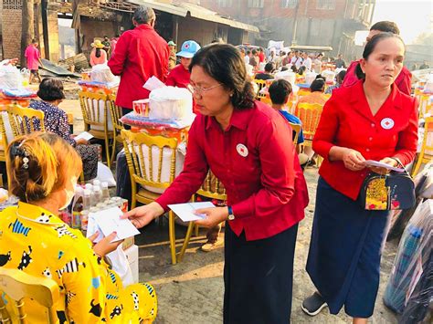 ប្រជា ពល រដ្ឋ រ ង គ្រោះ ដោយ សារ ភ្លើង ឆេះ ផ្ទះ ៤៥ គ្រួសារ នៅ សង្កាត់ ផ្សារ ឆ្នាំង ក្រុង កំពង់