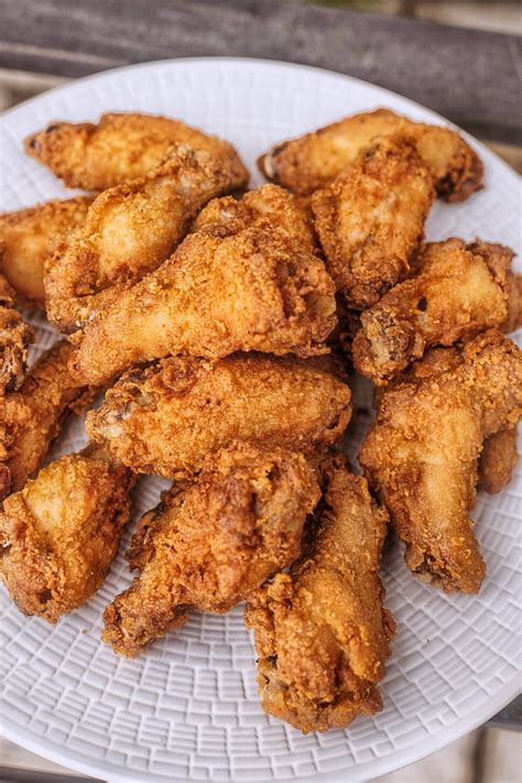Crispy Deep Fried Buffalo Wings Recipe