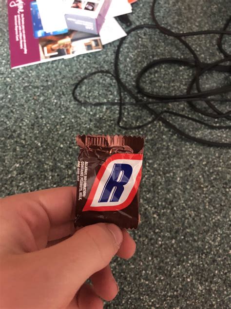 Sealed Snickers Rapper With No Snickers Rmildlyinfuriating