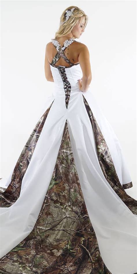 20 Camo Wedding Dresses Ideas To Make Your Big Day One Of A Kind