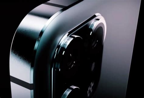 hacker gets paid 75 000 by apple for finding iphone camera exploit