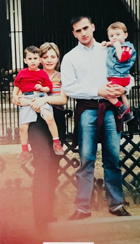 ნანუკა ჟორჟოლიანის ქალიშვილმა ცნობილი პოლიტიკოსის ვაჟზე იქორწინა ვინ არის მარიამ გეგუჩაძის