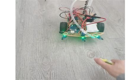 تنفيذ مشاريع اردوينو Arduino Robotics خمسات