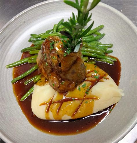 Home Thecompasses Uk