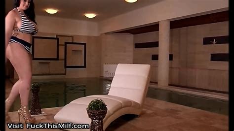 Incredible Curvy Woman Seduced And Fucked At The Sp