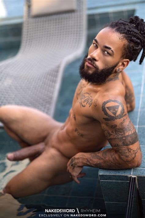 Beautiful Andy Rodrigues Fucks Juninho Daily Squirt