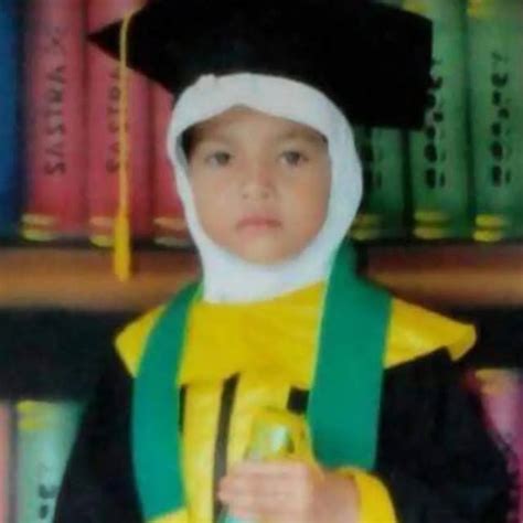 Aisya Aisyaumrr On Threads