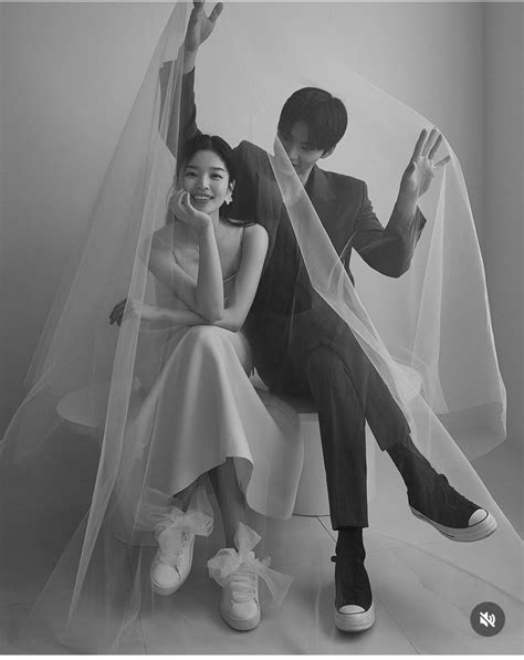 Bridal Party Fashion Inspo에 있는 Thetwinningteam님의 핀 웨딩 포즈 웨딩사진 포즈 웨딩사진