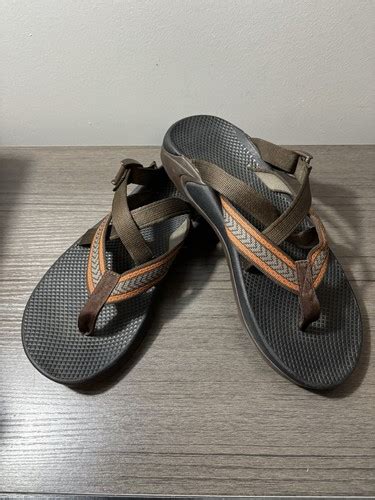 Chaco Hipthong Two Ecotread Sandal Brown With Orange Detailing Size 12