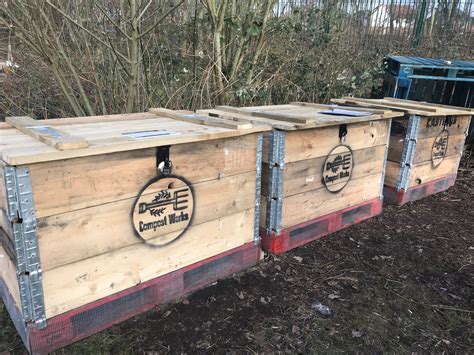 Composting Bins A Beginners Guide To Compost Bins Which One Will