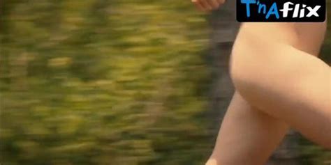 Violett Beane Breasts Butt Scene In The Leftovers