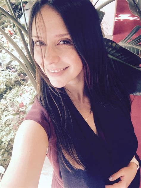 Jennifer Love Hewitt Named Sexiest Maxim Cover Girl Of All Time The Hollywood Gossip