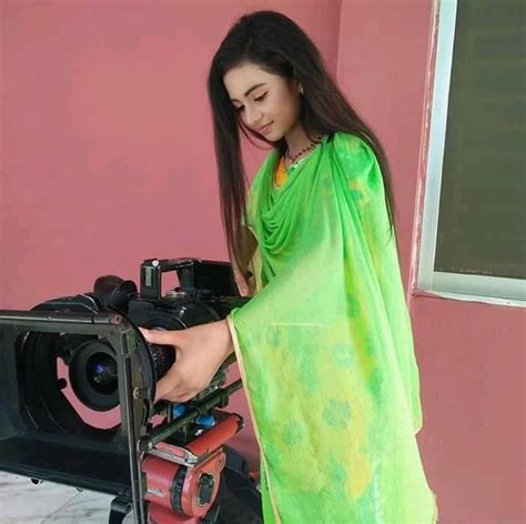 Actress Nilima ইউটিউব চ্যানেল