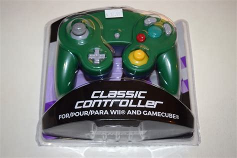 Classic Controller Luigi Green Blue Nintendo Gamecube Console System New Sealed International