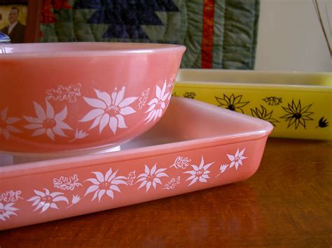 9 Of The Rarest Pyrex Patterns Youve Probably Never Seen Some Of