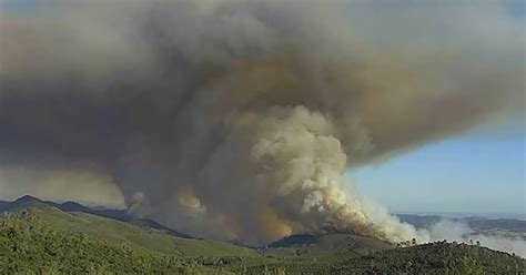 Wind Driven Fire Triggers Evacuations In Northern California Los