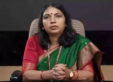 Nidhi Khare Takes Over As Secretary Consumer Affairs Officers Info