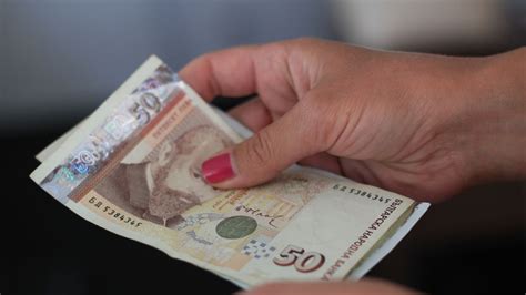 Държавата и работодателите се споразумяха за по високи компенсации заради цените на тока Новини бг