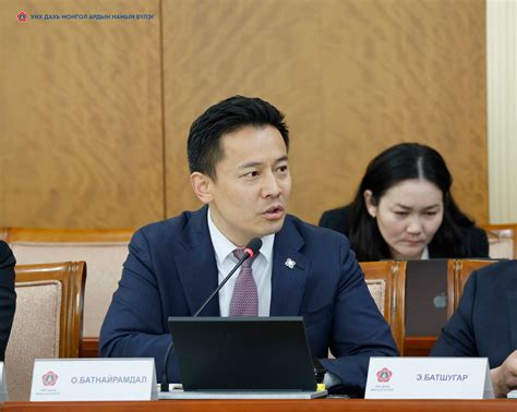 ФОТО УИХ дахь МАН ын бүлэг Ерөнхий сайдаар Г Занданшатарыг томилохыг дэмжлээ
