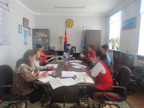 Сумын ИТХ ын Тэргүүлэгчдийг танилцуулж байна