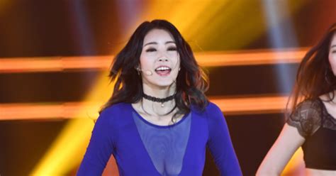 Md포토 가수 루이 첫번째 무대는 화끈하게