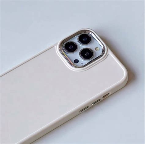 Nude Frame Kaka Studio