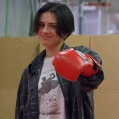 Sasha Calle Actress Supergirl The Flash Video Train Princesa Leia