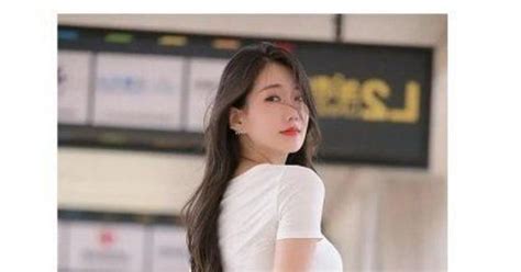 흰티 청바지 패션