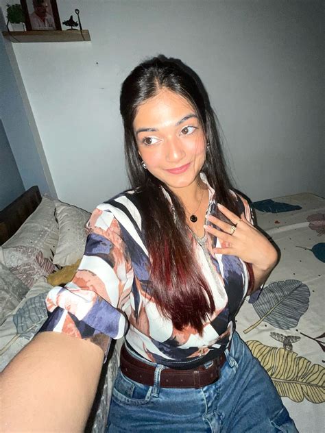 Ayushi Singh Ayushiparihar • Instagram Photos And Videos
