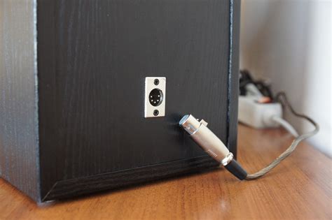 Edifier Studio 7 stereo audio sistema (Edifier R2700) - IT naujienos ...