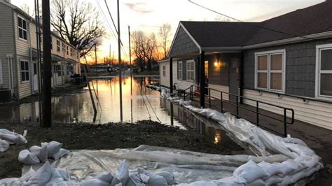 Residents Evacuate Apartment Complex Due To Flooding