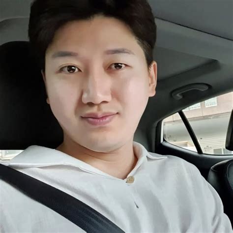 오늘은 민감한 주제를 들고 와봤습니다 너그러이 봐주시길 양해바랍니다 결혼을 못하거나 혹은 안하는 사람의 특징 1 자기중심적인 성향이 강한 사람 타인과 생활 패턴을