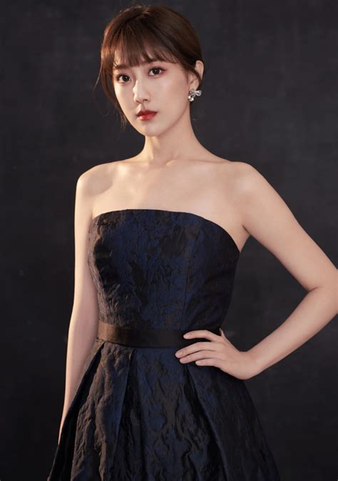 Li Yitong 李艺彤 Cpophome