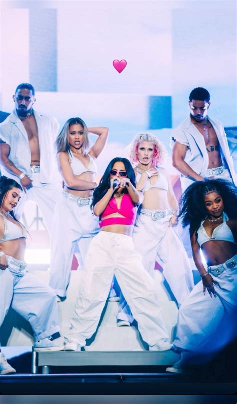 Beckyg En Canada 🩷 Becky G Outfits Becky G Style Becky G