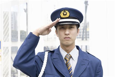 安定職へ就職したい方におすすめ！警備のお仕事 警備メディア